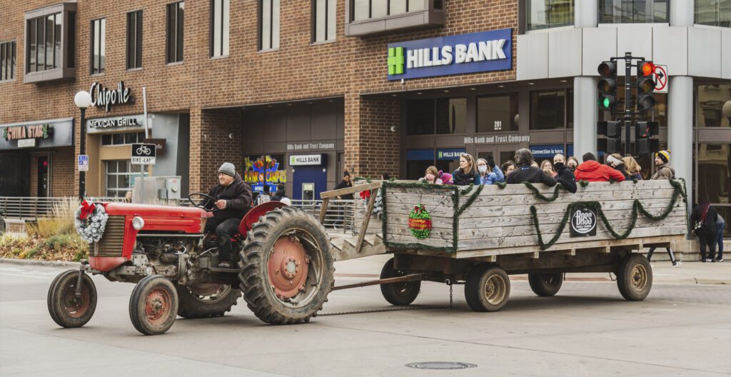 'Tis the Season | Iowa City Downtown District
